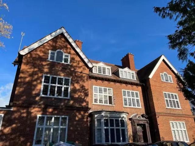 For Rent! 1 bedroom flat for rent in 7 St. Gregorys Road, Stra.