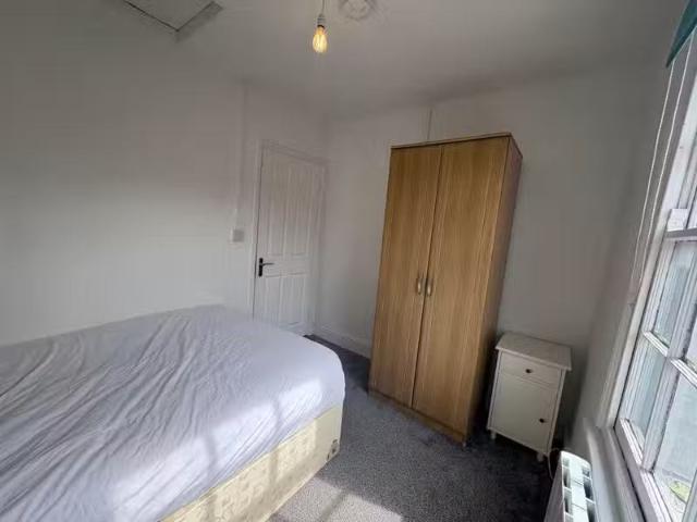 For Rent! 1 bedroom flat for rent in Room C, CB22