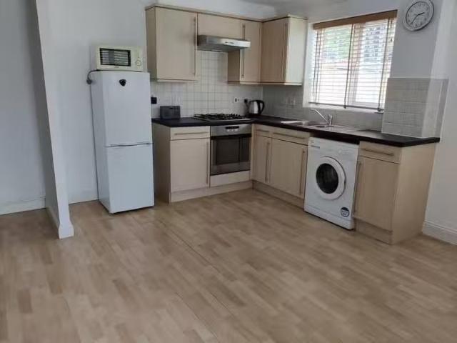 Cheap 1 bedroom house for rent in Poppy Walk, Hatfield Garden.
