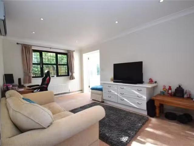 New 1 bedroom semi detached house for rent in Tiberius Gardens.