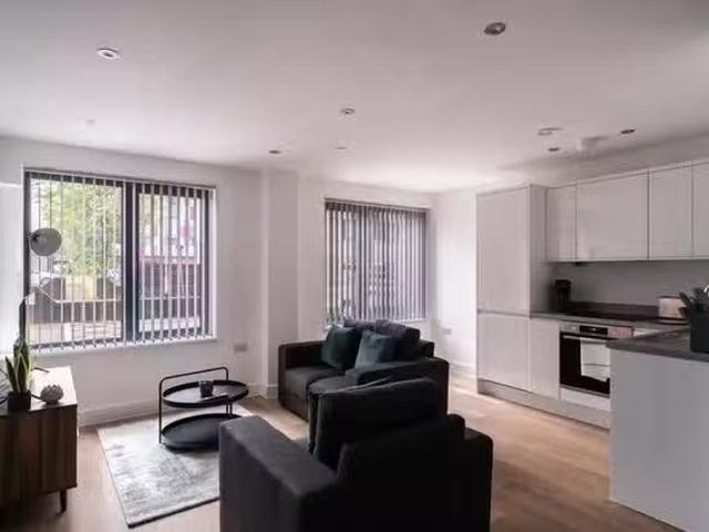 Charming 1 BR Talbot Road