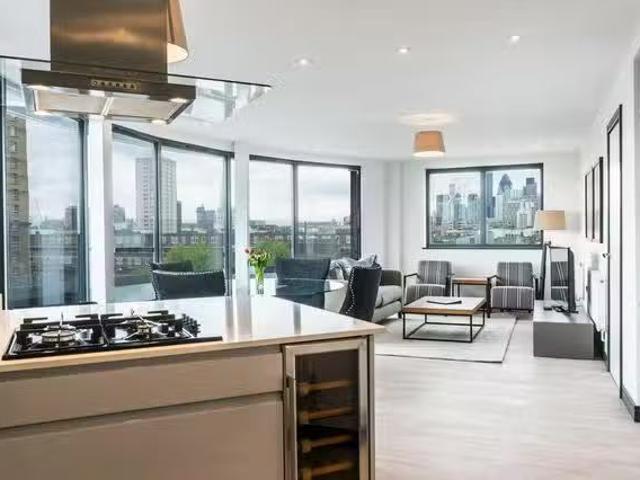 Unique 1 BR Bromehead Street, London