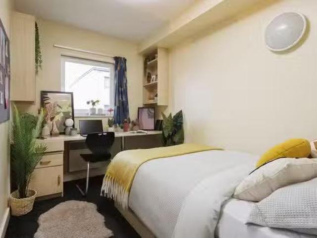 New 1 BR Curzon House Classic En Suite