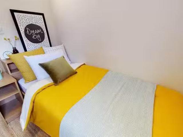 Nice 1 BR i Q Kopa Bronze En Suite