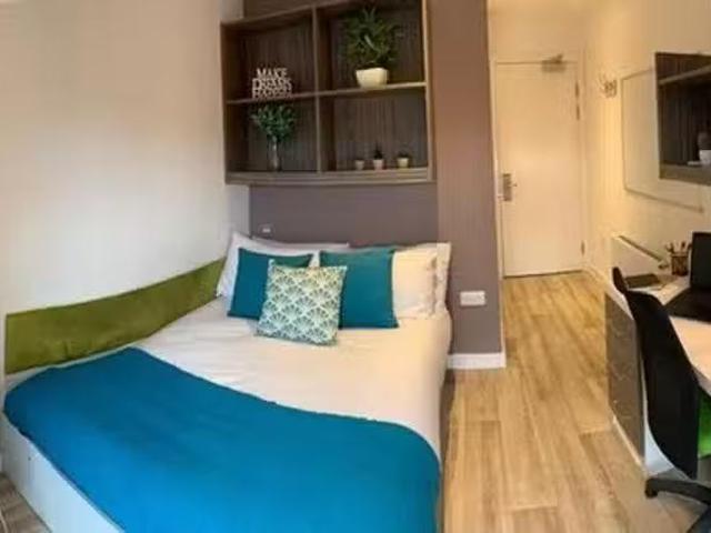 Cheap 1 BR Newcastle 1 Ensuite Bronze