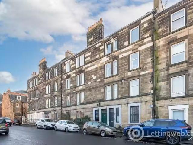 Rental! 1 BR Property to rent in Moat Street, Slateford, Edinb.
