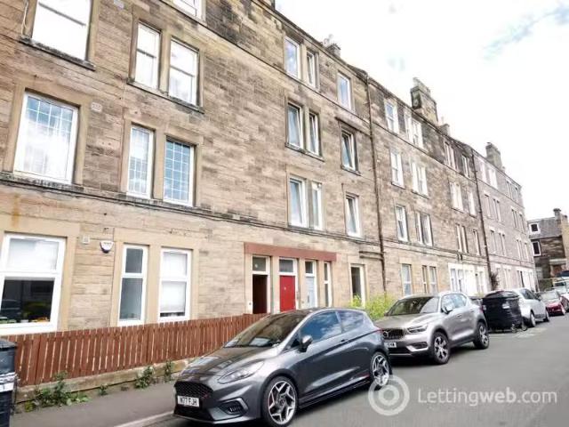 For Rent! 1 BR Property to rent in Moat Terrace, Slateford, Ed.