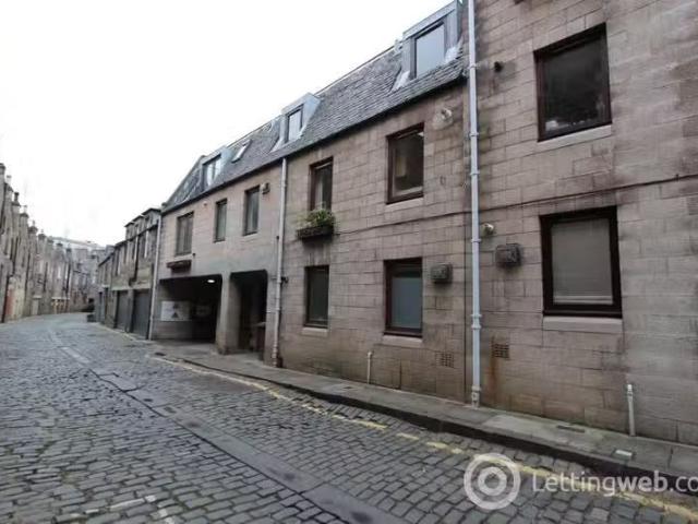 Rental! 1 BR Property to rent in Atholl Crescent Lane, West En.