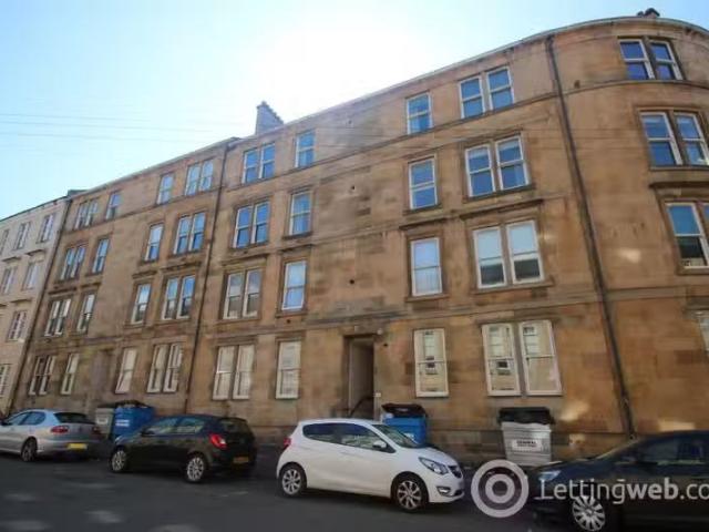 Unique 1 BR Property to rent in Berkeley Street, Charing Cross.