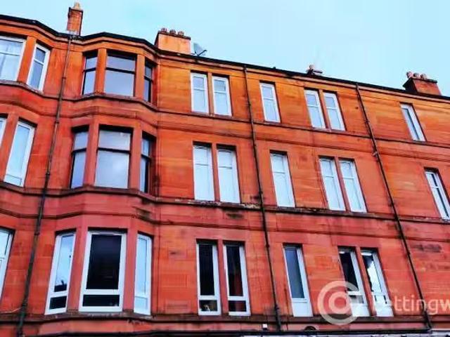 Charming 1 BR Property to rent in Fairlie Park Drive, Partick.