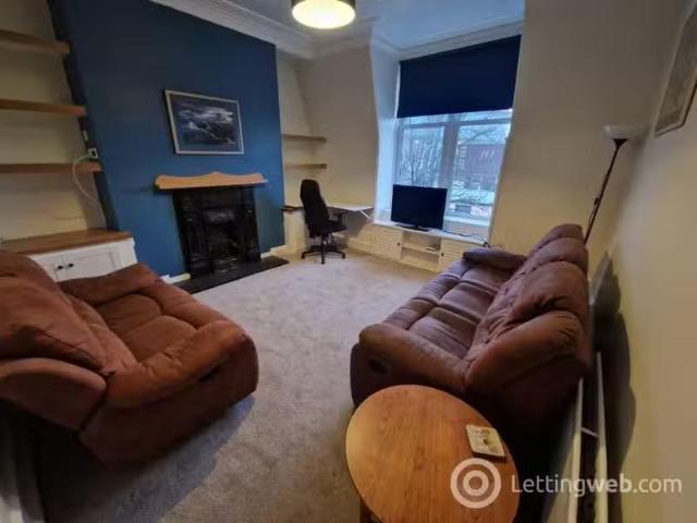 Unique 1 BR Property to rent in Fonthill Road, Ferryhill, Aber.
