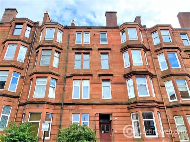 Unique 1 BR Property to rent in Garrioch Road, Kelvinside, Gla.
