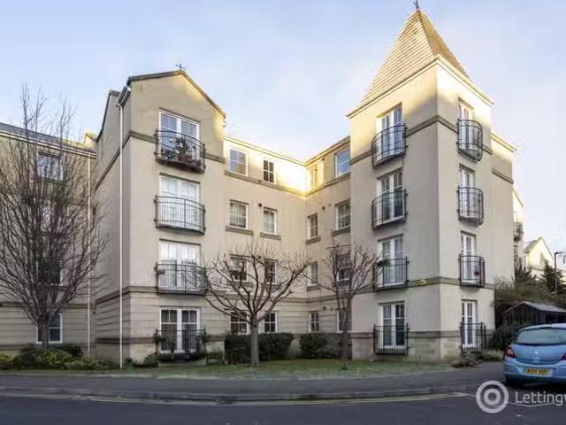 Just in! 1 BR Property to rent in Huntingdon Place