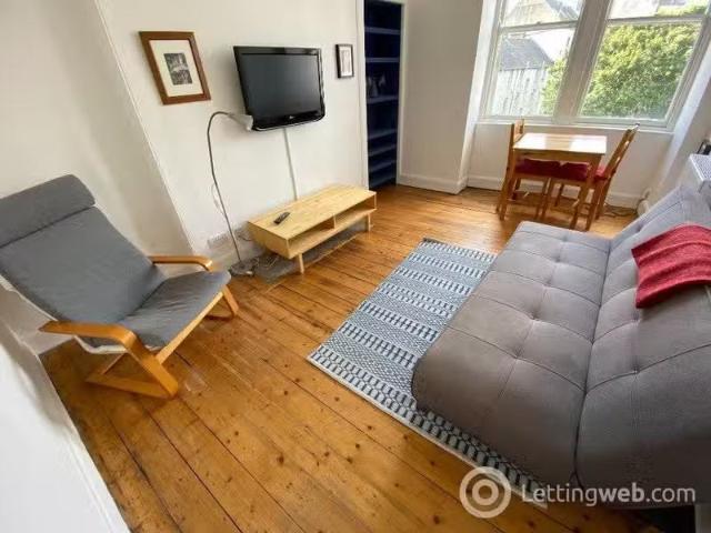 Cozy 1 BR Property to rent in Howden Street, Edinburgh, Midlot.