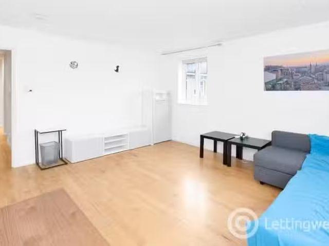 New 1 BR Property to rent in Tytler Gardens, Abbeyhill, Edinbu.
