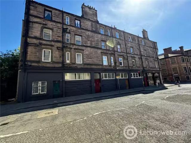 Rental! 1 BR Property to rent in 203 Fountainbridge, Edinburgh.