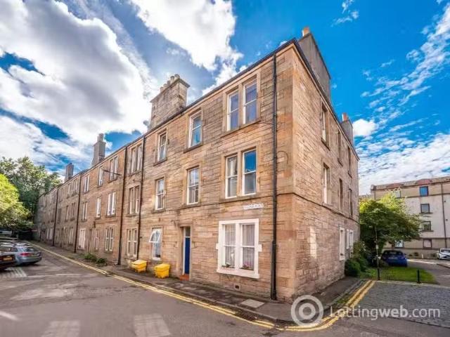 Just in! 1 BR Property to rent in 3 1F1 Thistle Place, Edinb.