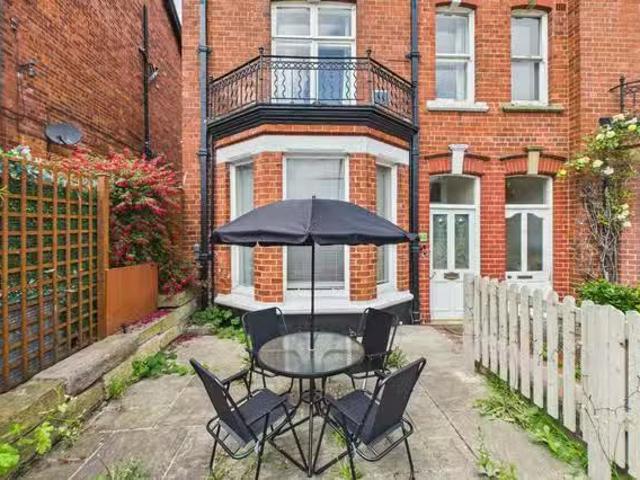 Unique 1 BR Prospect Hill, Whitby