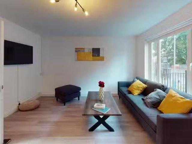 Cheap 1 Room Raddlebarn Road B29 7 Bedroom, 1 Bathroom