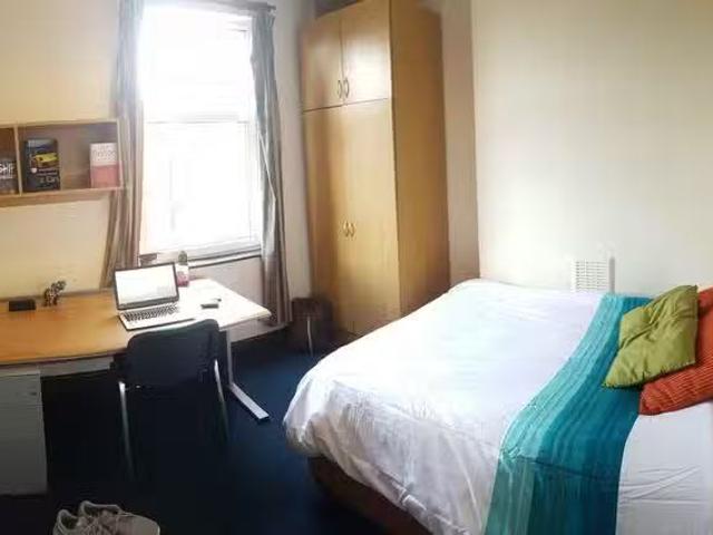 Cheap 1 Room 4 Bed Room