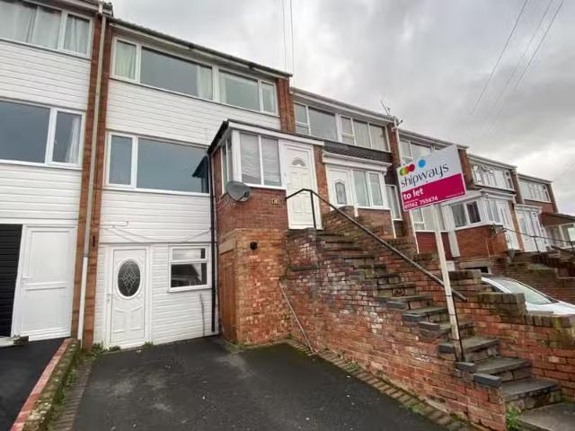 Rental! 2 BA 4 bedroom house for rent in Dunnington Avenue, KI.