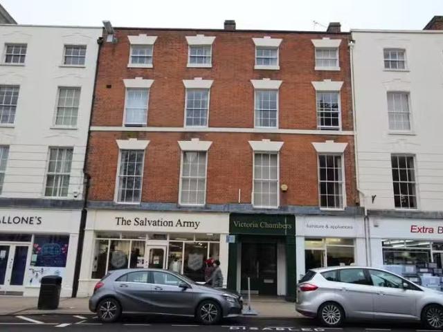 New 2 BA 8 bedroom flat for rent in Victoria Chambers, 132 136.