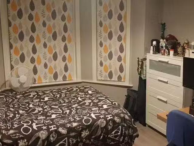 Rental! 2 BA 1 bedroom house share for rent in DOUBLE ROOM IN.