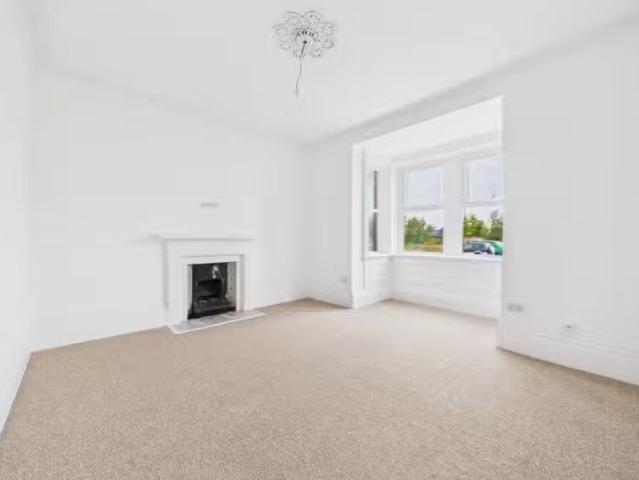 Cheap 2 BA 1 bedroom terraced house for rent in ROOM 1 Harbour.