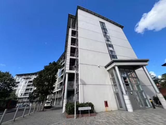 Unique 2 BA 2 bedroom apartment for rent in Park Central, Lang.