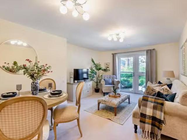 Nice 2 BA 2 bedroom apartment for rent in Ryland Place Norfolk.