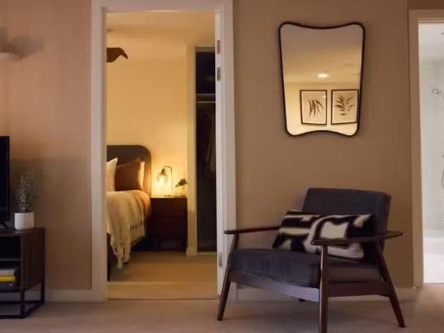 Nice 2 BA 2 bedroom apartment for rent in Suffolk Street Queen.