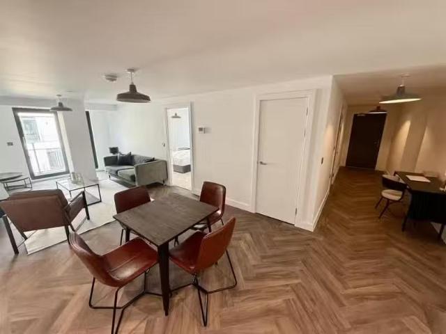 Unique 2 BA 2 bedroom apartment for rent in 30 St Pauls Square.