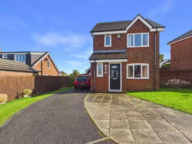 Charming 2 BA 3 bedroom detached house for rent in Parkfield C.