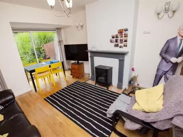 Deal! 2 BA 3 bedroom house for rent in Reservoir Road, Selly O.