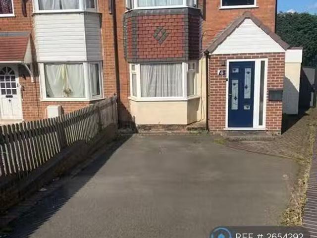 For Rent! 2 BA 3 bedroom semi detached house for rent in Wisea.