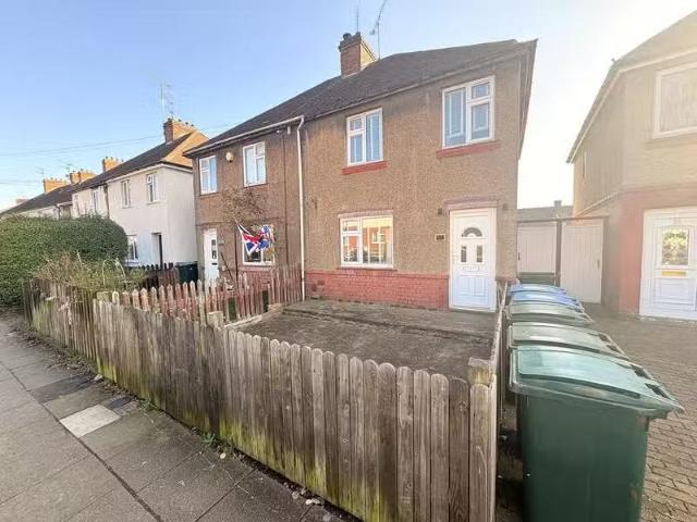Rental! 2 BA 3 bedroom semi detached house for rent in Gerard.