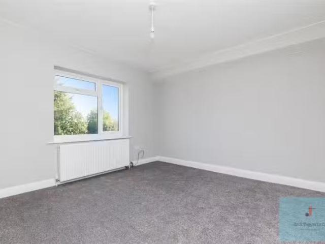 Unique 2 BA 3 bedroom semi detached house for rent in Holmes A.