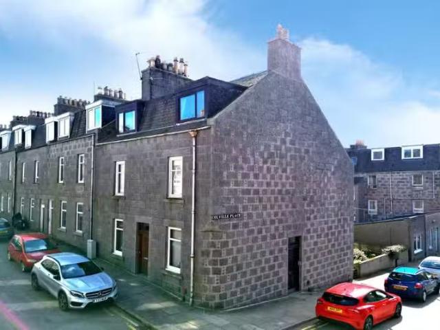 Just in! 2 bedroom flat for rent in Colville Place, Aberdeen.