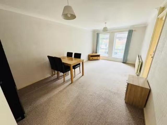 New 2 bedroom flat for rent in Pailton Road, Shirley, Solihull.