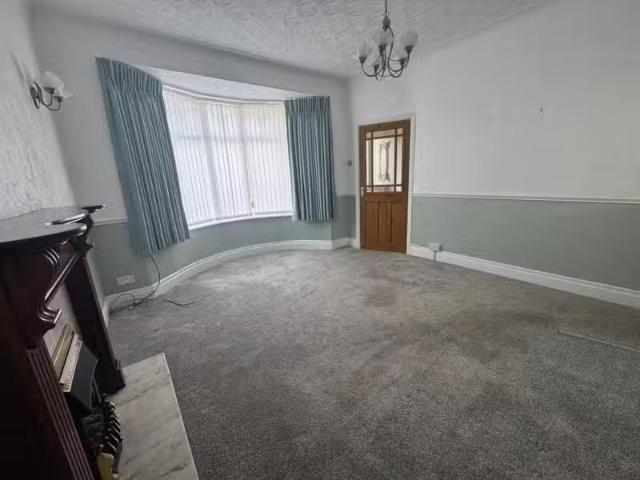 Cozy 2 bedroom semi detached house for rent in Grange Grove, B.