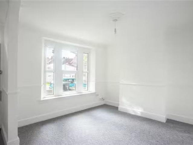 Rental! 2 bedroom terraced house for rent in Clifford Road, St.