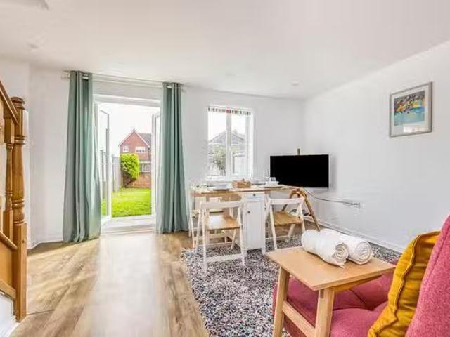 New 2 BR Tide Way