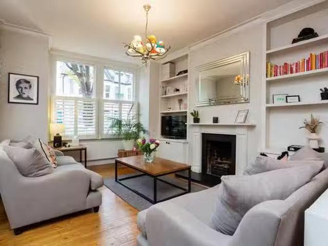 New 2 BR Aslett Street