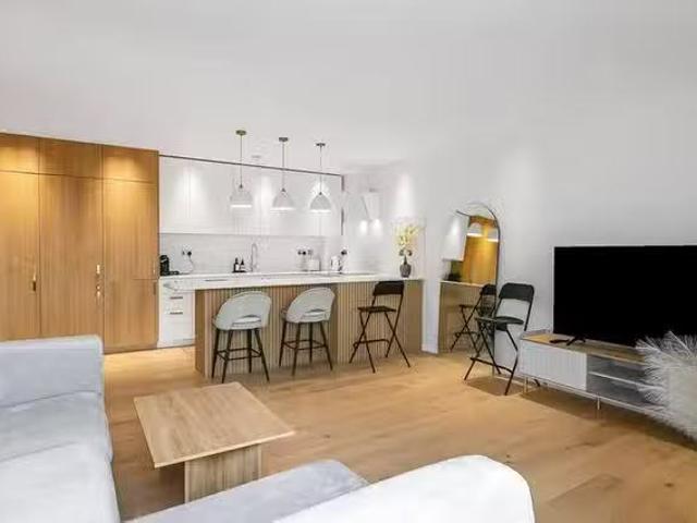 For Rent! 2 BR Cornell Square