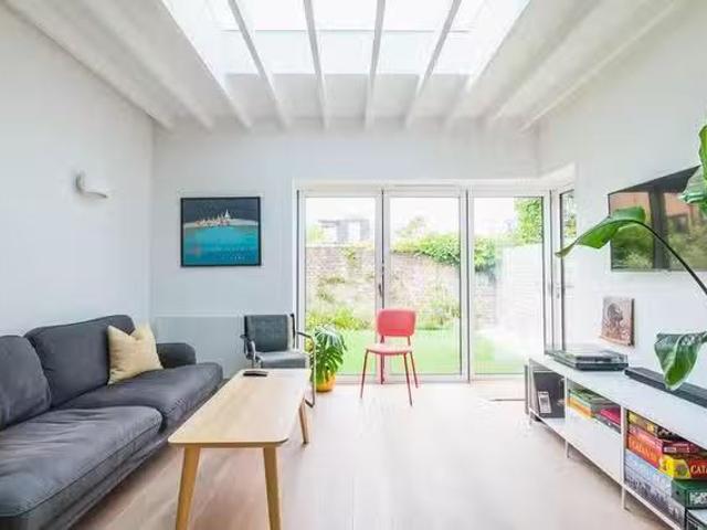 Unique 2 BR Howden Street