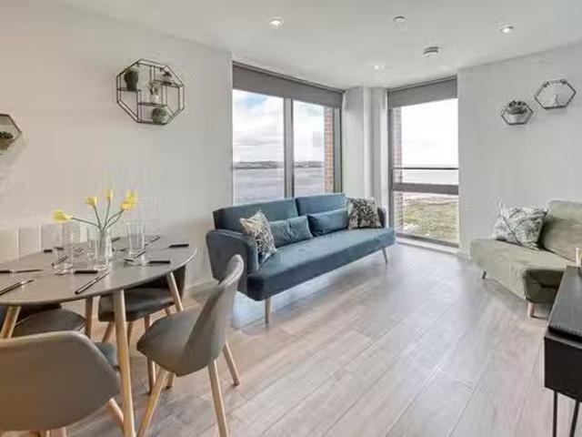 Charming 2 BR Jesse Hartley Way