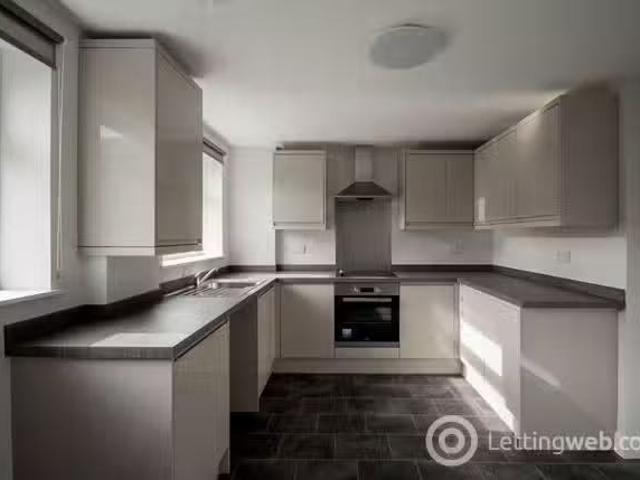 Just in! 2 BR Property to rent in Andrew Barton Street,, Arbr.