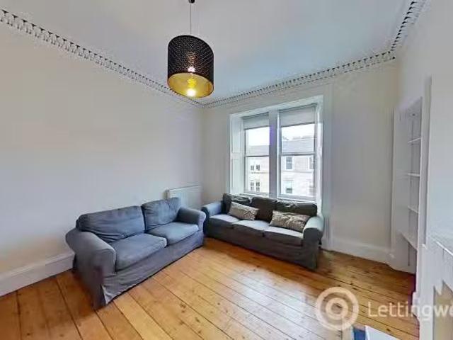 Charming 2 BR Property to rent in Caledonian Road, Edinburgh.