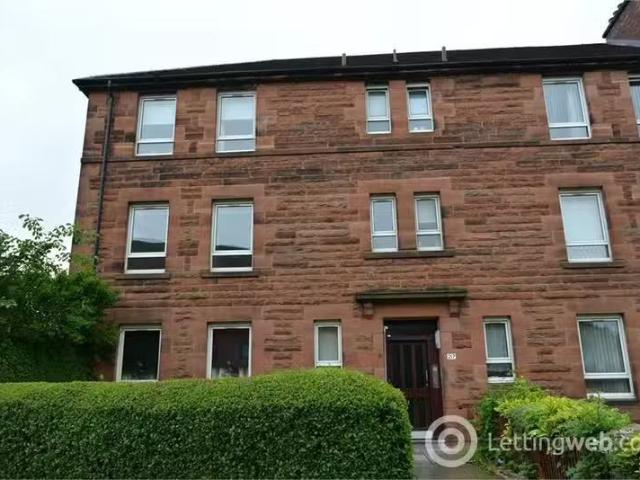 Nice 2 BR Property to rent in Crossloan Road, Govan, Glasgow.