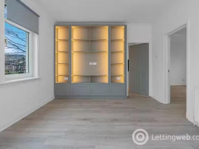 Deal! 2 BR Property to rent in Glendevon Park, Balgreen, Edinb.
